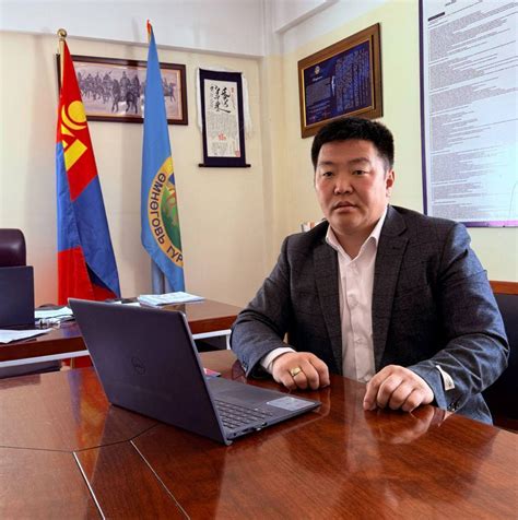 Сүхбаатар Гурвантэсчүүд та бүхэндээ энэ өдрийн мэнд хүргэе Манай аймаг нь Өвөр Монголын Өөртөө