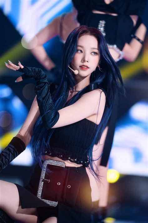 에스파 카리나 커마 로스트아크 직업게시판