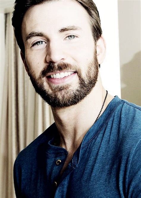 His Eyes His Smile His Necklace Chris Evans Smile Chris Evans Funny
