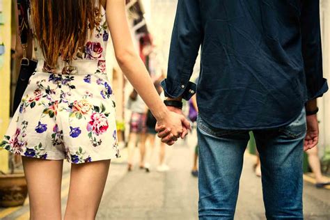 Aquarius Man Leo Woman Relationship Compatibility Can It Work