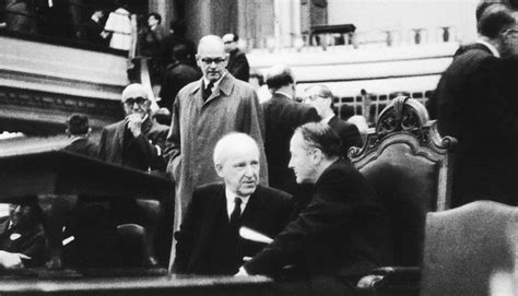 복 있는 사람 복음의 핵심 없이는 아무것도 안 된다 이안 머레이 『마틴 로이드 존스』 Facebook