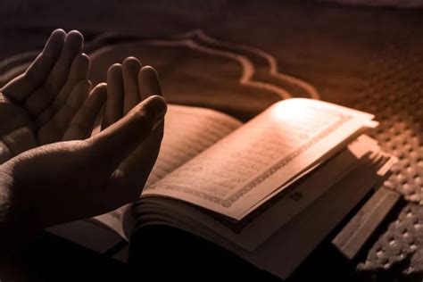 Teks Doa Sebelum Baca Yasin Untuk Orang Meninggal Arab Dan Latin