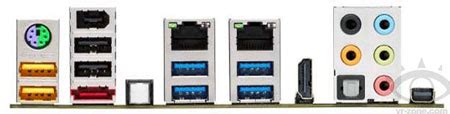 Intel DZ77RE-75K – первая материнская плата Intel с интерфейсом Thunderbolt