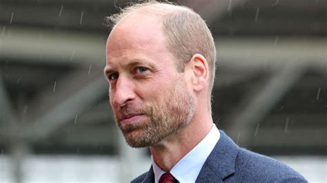 Prince William Named Worlds Sexiest Bald Man Outshines Dwayne