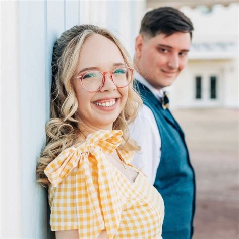 Katie Jeffords Katie Jeffords • Threads Say More