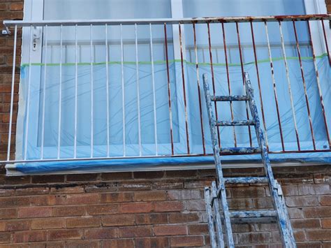 The Best Way To Paint Metal Railings Decorator S Forum UK