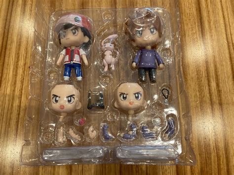 ねんどろいど 612 ポケットモンスター 赤・緑 レッド＆グリーン｜paypayフリマ