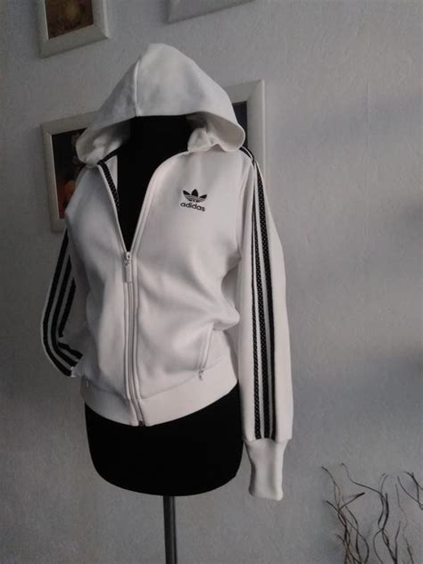 Оригінал Adidas — ціна 299 грн у каталозі Кофти Купити жіночі речі за доступною ціною на Шафі