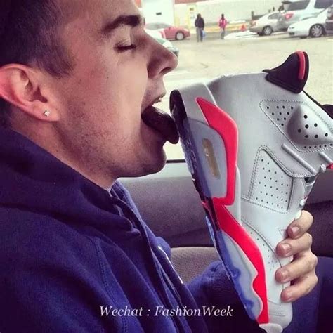 有一种潮流文化叫——“舔鞋” 知乎