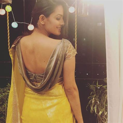 Inspirations To Steal From Anita Hassanandani Blouse Designs