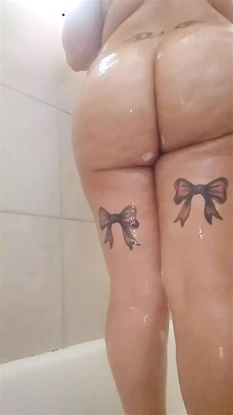 Help Me In The Shower Amateur Amateur Porn Feat Dory Smith By