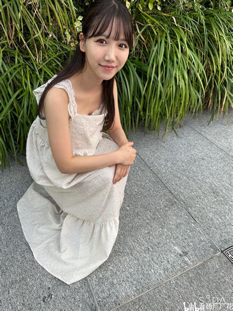 三田真铃 三田真鈴（ 119春光微笑） 哔哩哔哩