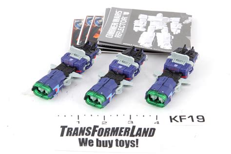 Complete Transformers® Botcon Otfcc Timelines Souvenir Sets Reflector Sku 309075