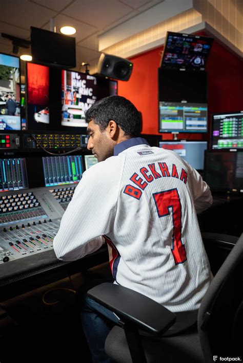 Salim Baungally Avec Un Maillot Tu Peux Raconter Plein Dhistoires