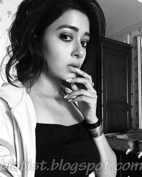 Tina Dutta Profile Photos Fact Bio And More Biotist