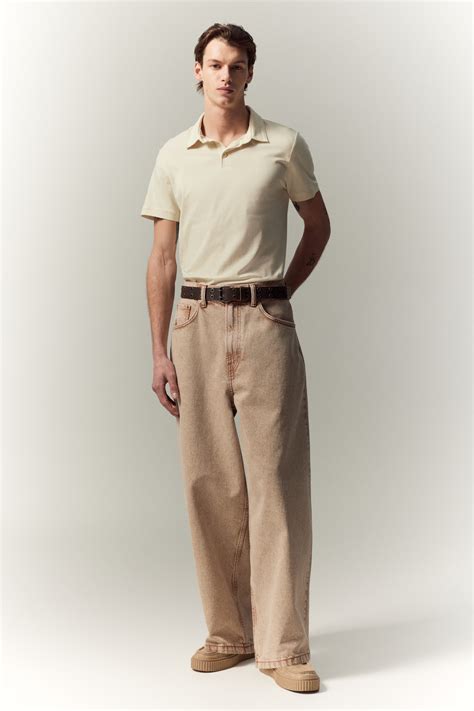 Блуза с яка Slim Fit Светлобежов МЪЖЕ Handm Bg