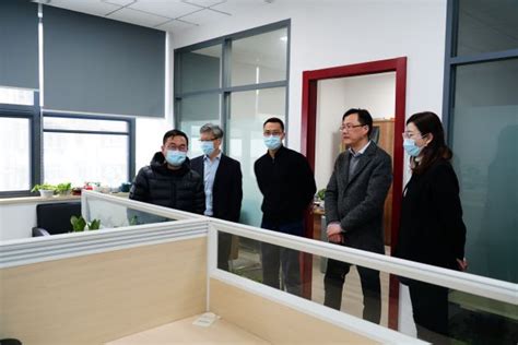 浦发银行镇江分行开展新年慰问活动中国镇江金山网 国家一类新闻网站