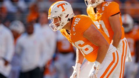 Cody Duncan Football University Of Tennessee Athletics