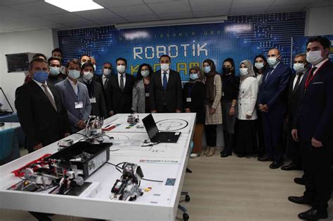 Karsta “robotik Beyinler” Laboratuvarının Açılışı Yapıldı Kars