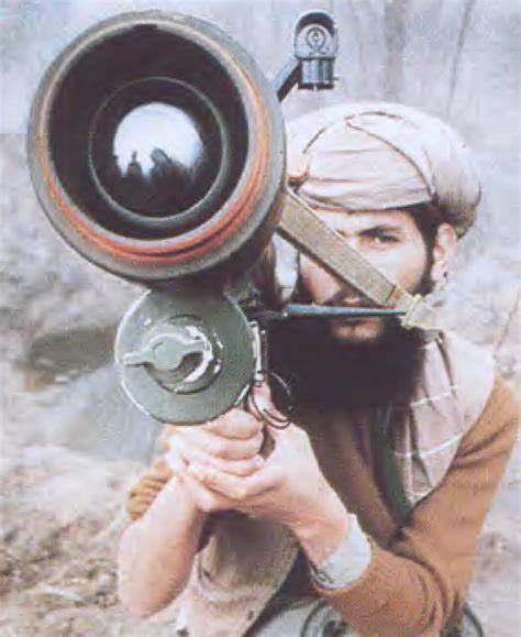 Звезда Героя за первый «Стингер»: как это было | Выживи сам