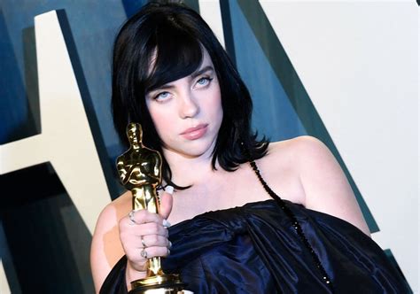 Billie Eilish Comenta Acerca De Su Experiencia Al Padecer El Síndrome