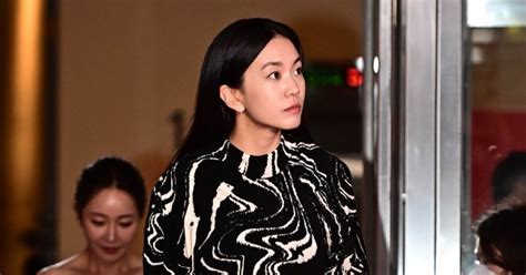 이설 미니스커트로 오른 레드카펫 [포토]