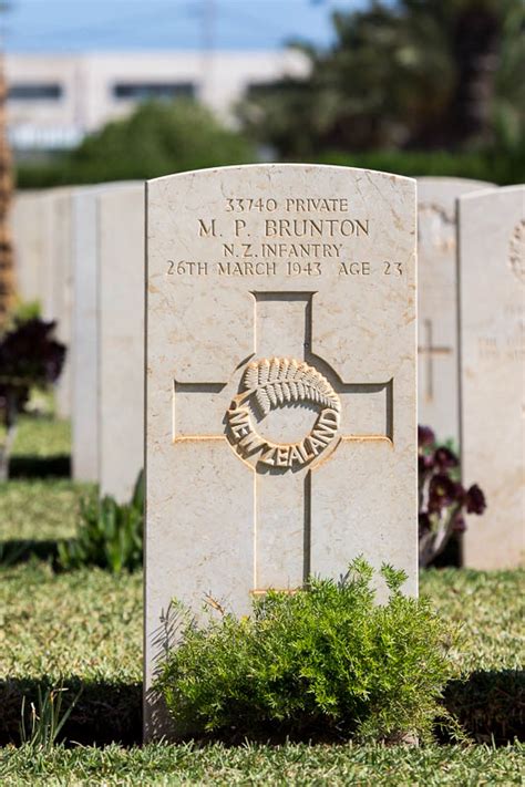 Mervyn Patrick Brunton New Zealand War Graves Project