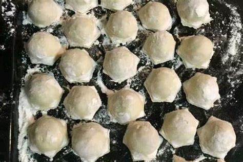 外国吃货发明包饺子神器这才是饺子界的清流