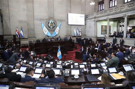 En La Madrugada El Congreso Se Recetó Un Presupuesto De Casi Q12