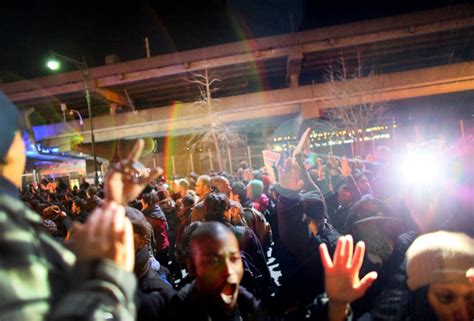 Lapds Community Policing Strategy Serves As Prime Example For Nypd Huffpost Voices