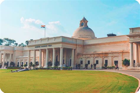Iit Roorkee Introduces New Curriculum