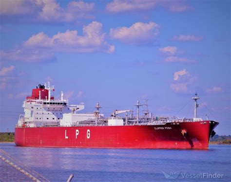 Clipper Posh Lpg Tanker Details And Current Position Imo 9656747