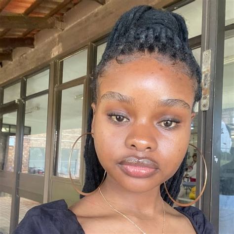 Singila • Threads Say More