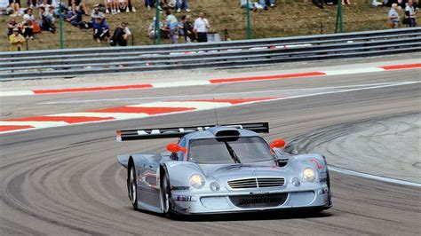 10 Coisas Que Você Provavelmente Não Sabia Sobre O Mercedes Amg Clk Gtr