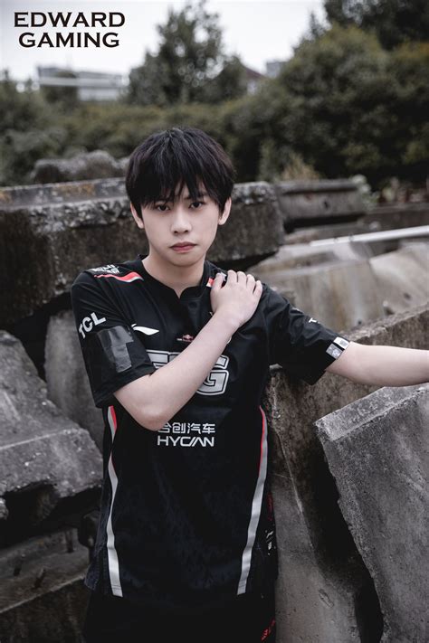Edward Gaming On Twitter Come Share The Latest Cool Photos Of Edg