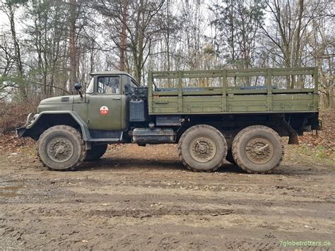 ᐅ ZIL-131: Trinkfester russischer Brot-und-Butter-LKW | 7globetrotters.de