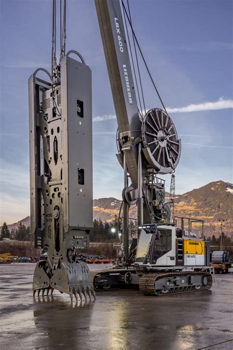 Onsite News New Carrier Machine For Slurry Wall Construction Liebherr