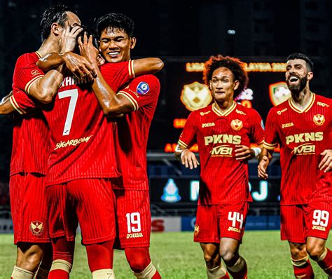 Gergasi Merah Mula Tunjuk Taring