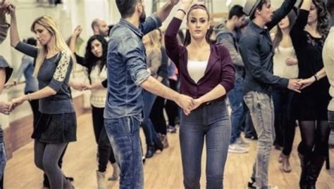 La La Bachata Y Sus Orígenes Ritmo Y Tumbao Escuela De Baile