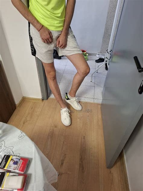 Търся бездомни за секс мъж съм търся двама мъже В група София Имам фетиш искам да проб