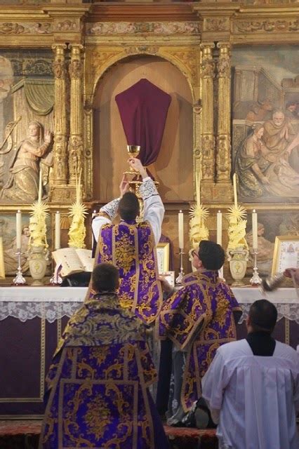 CATHOLICVS Fotos de la celebración de la Santa Misa Tridentina de la