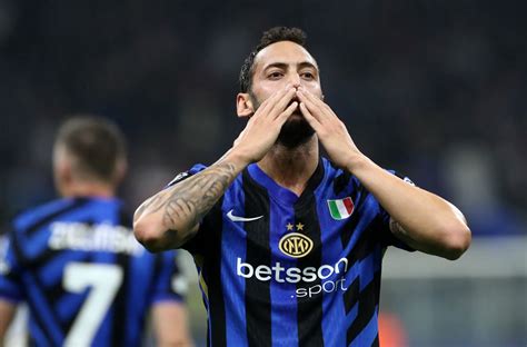 Hakan Calhanoglu Inter Milan Have The Right Mentality To Win Treble