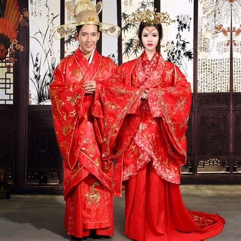 唐装汉服男女情侣古装中式婚礼服装新郎新娘装舞台演出服装胭脂扣 Chinese Suit Asian Art Sari Famous