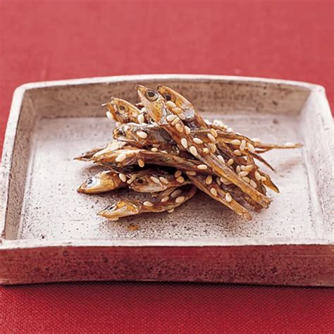 おせち料理に欠かせない♪ カリカリ食感のごまめが味わえる「田作り」3選 レタスクラブ