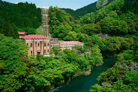 イビデン東横山発電所 揖斐川の写真素材 FYI03931158 ストックフォトの Qlean Marketキュリンマーケット