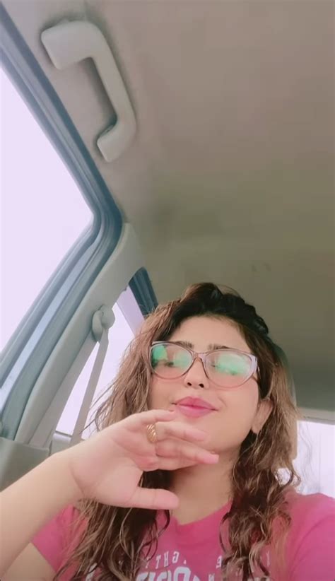 Anumta Qureshi New Pictures With Son Reviewitpk