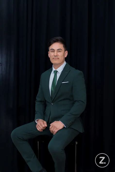Ali Omid Zed Real Estate
