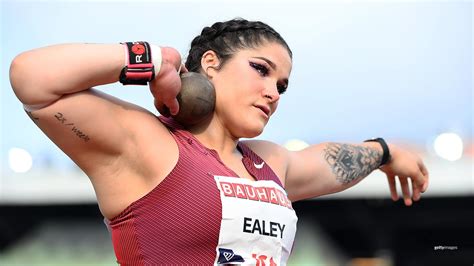Chase Ealey Remains Undefeated In Womens Shot Put After Win In