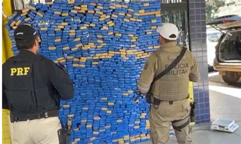 Homem percorre 130 km para escapar da polícia abandona carro 1 2