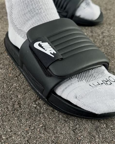 Nike Offcourt Adjust Women S Slides Nike In